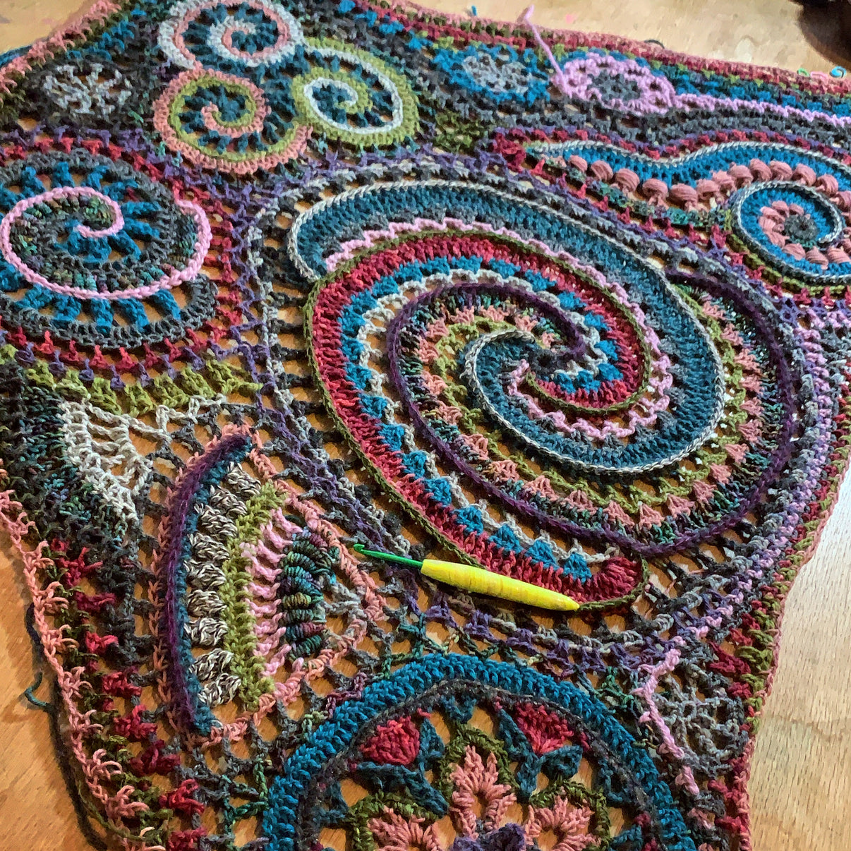 Triple Stack Spiral Crochet Pattern – Of Mars Crochet